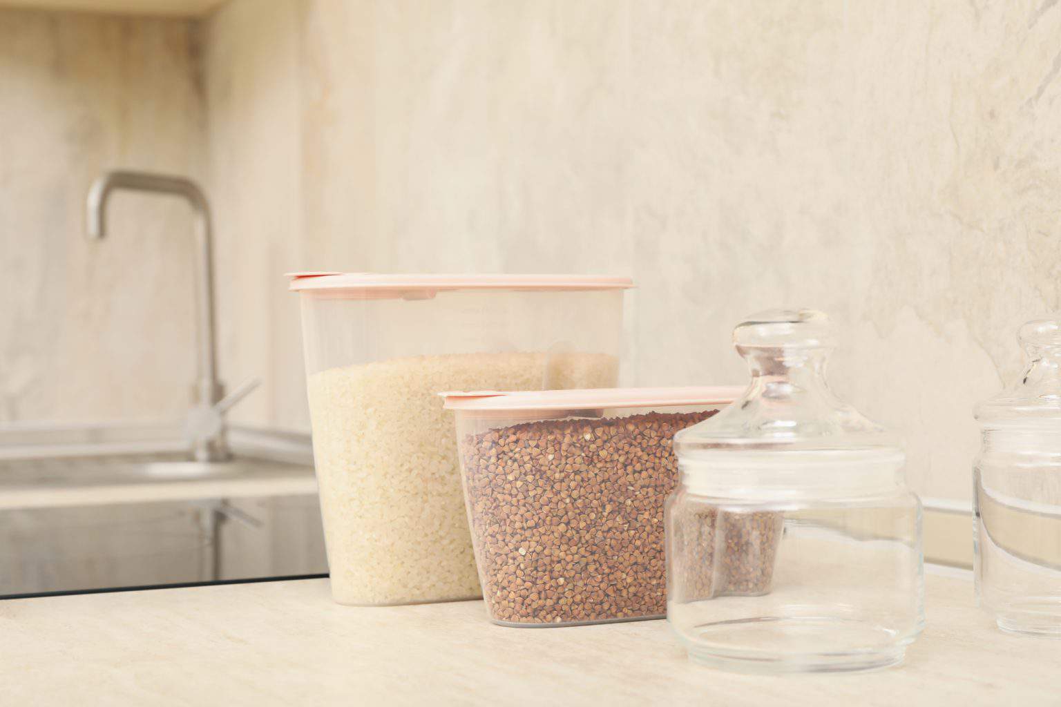 Can You Store Uncooked Rice In The Fridge: How To Do It? – Stretch Recipes