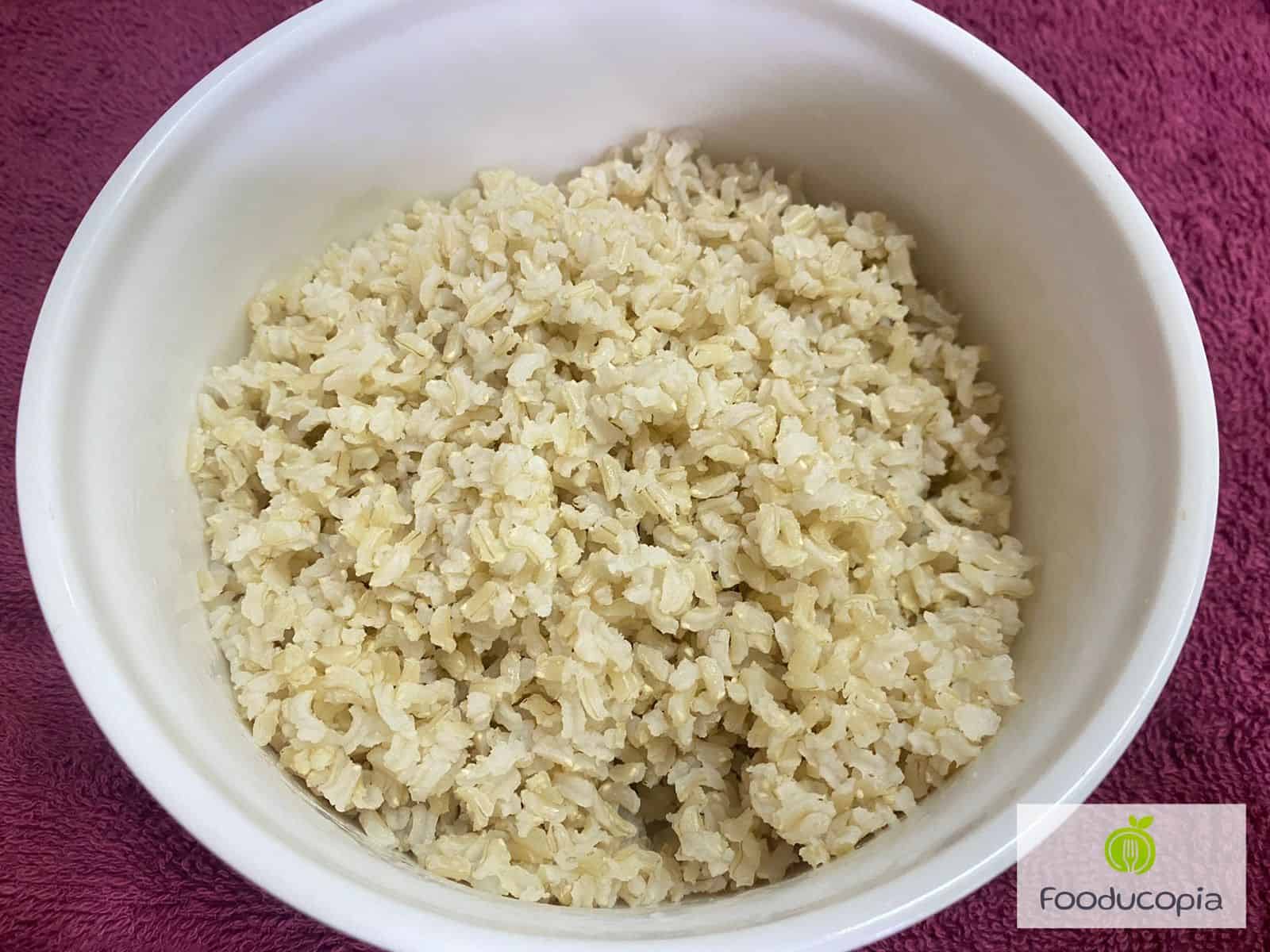 How To Cook Brown Rice On Stove: Two Best Methods And Tips – Stretch ...