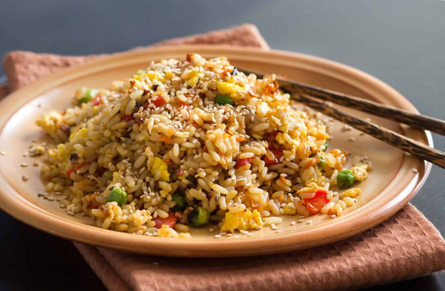 How To Dry Out Rice For Fried Rice: 5 Perfect Methods To Try – Stretch ...