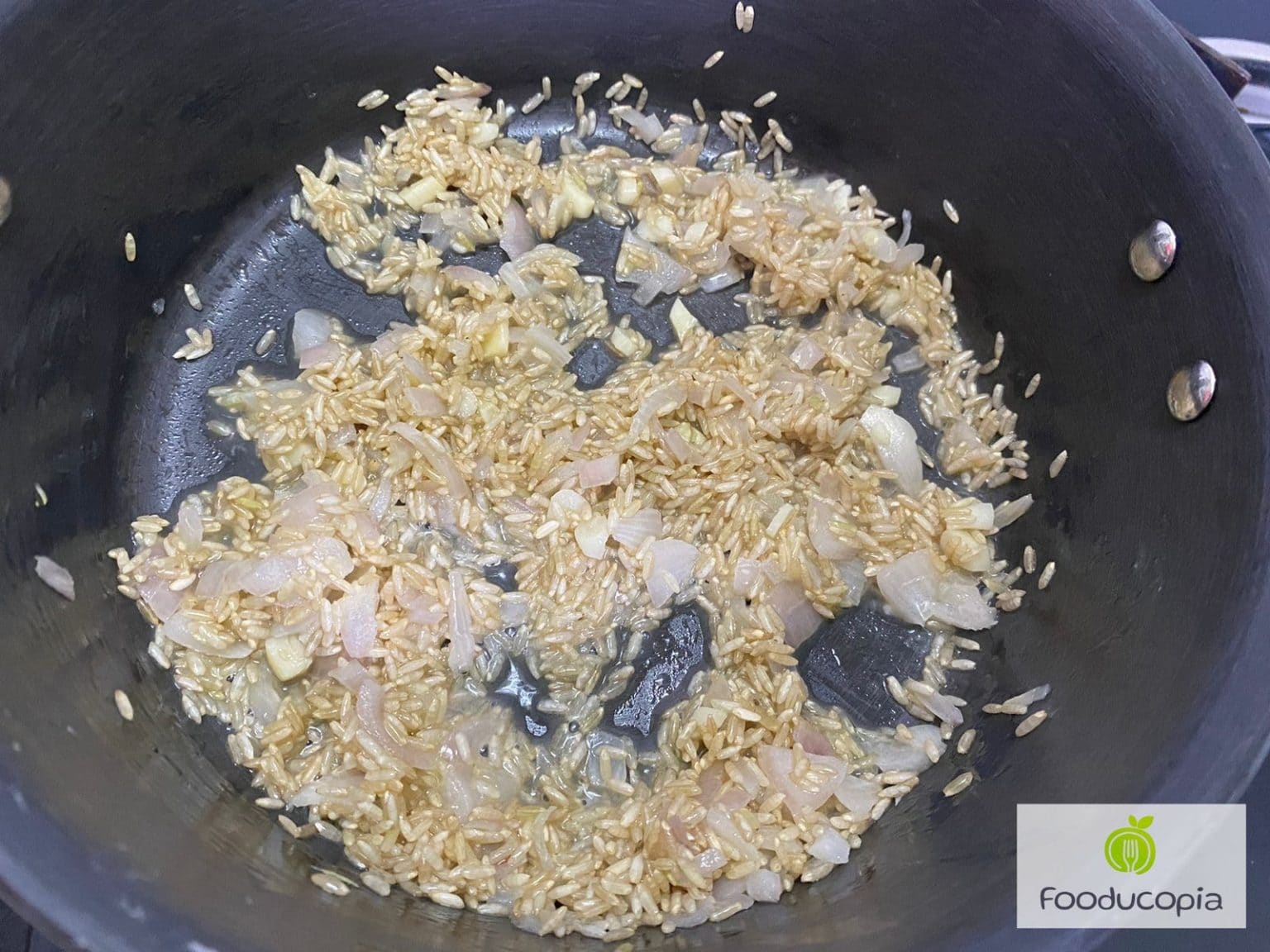 How To Make Brown Rice Taste Good: 7 Ways To Do It – Stretch Recipes