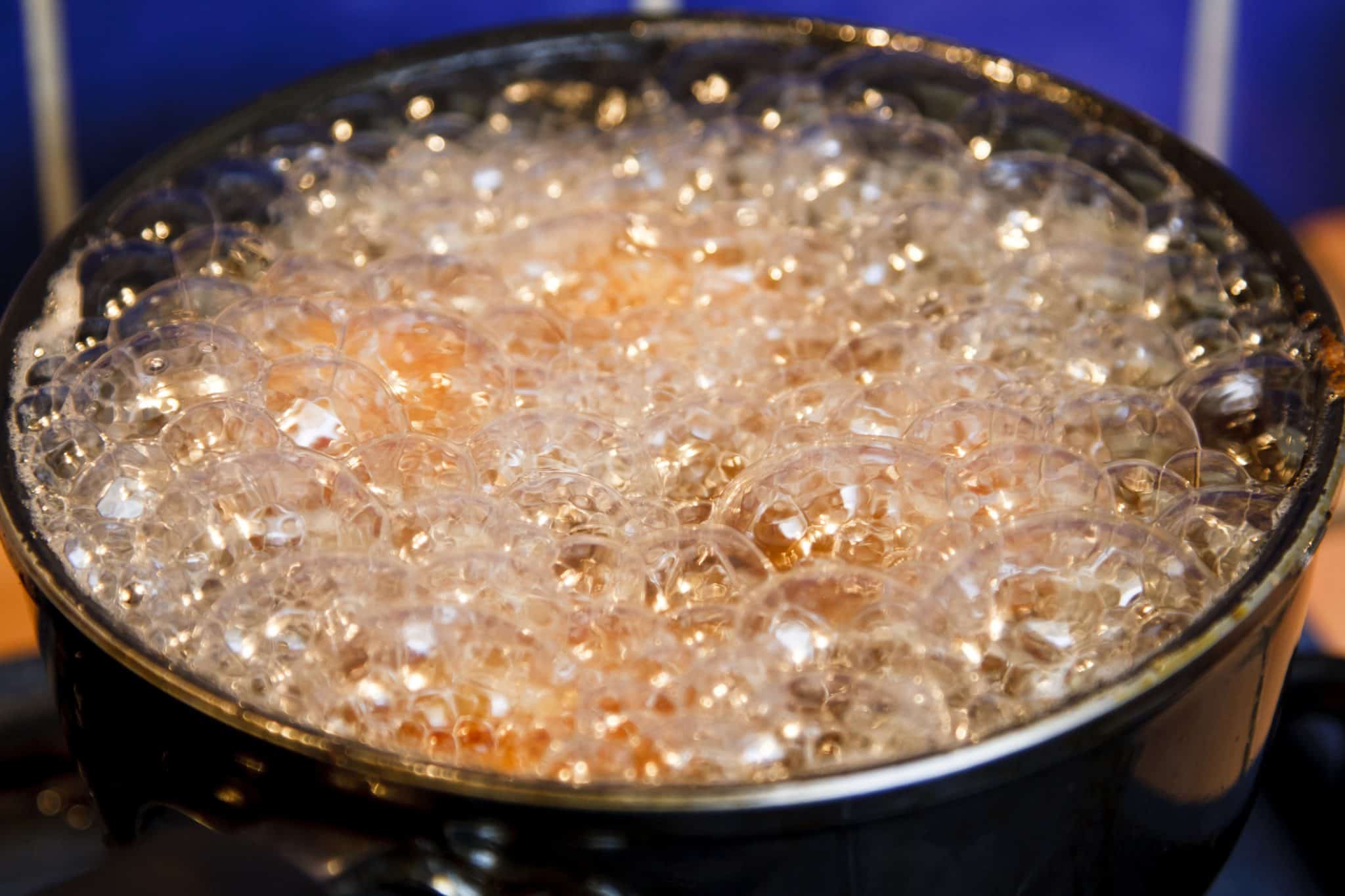 Why Is My Rice Cooker Bubbling Over? 5 Easy Ways To Avoid It – Stretch ...