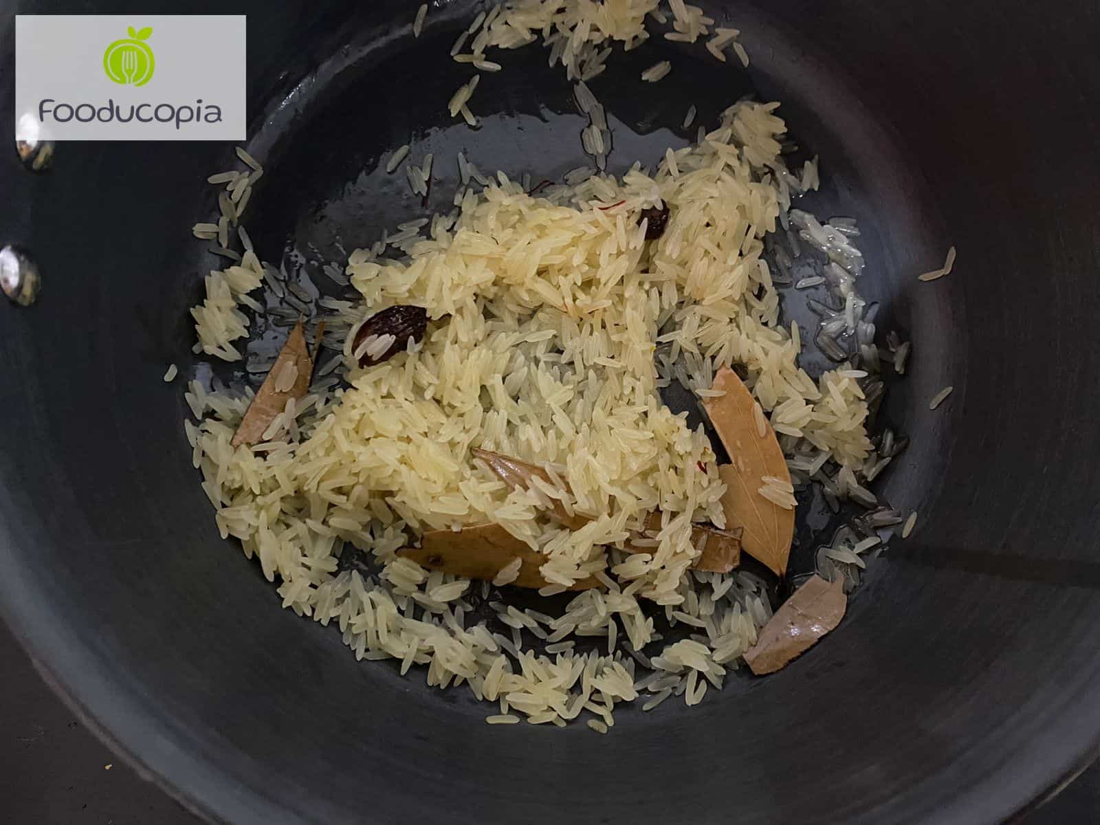 Why Fry Rice Before Cooking: 4 Reasons You Should Do It – Stretch Recipes