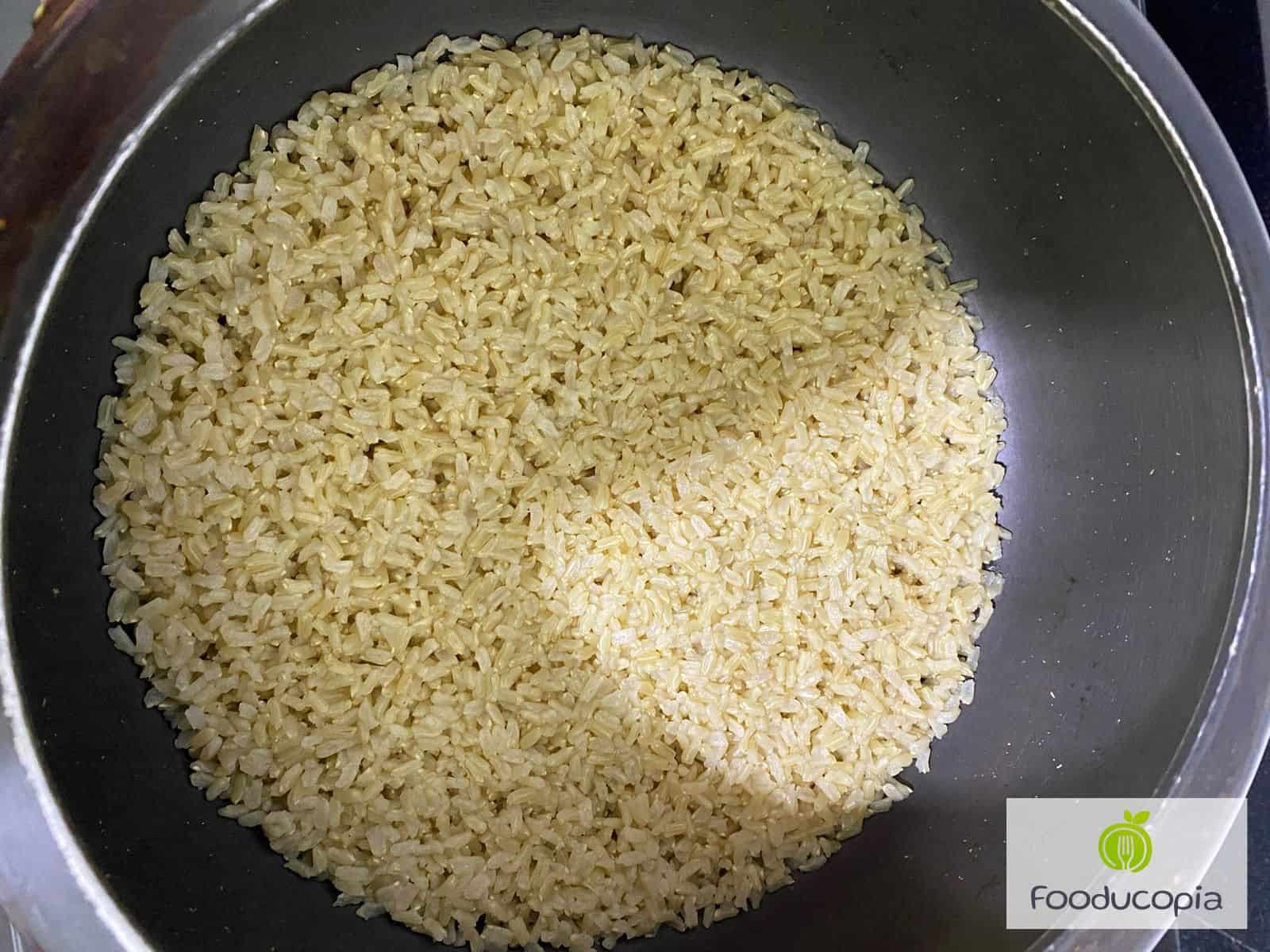 How To Cook Brown Rice In Pressure Cooker: A Quick Guide – Stretch Recipes