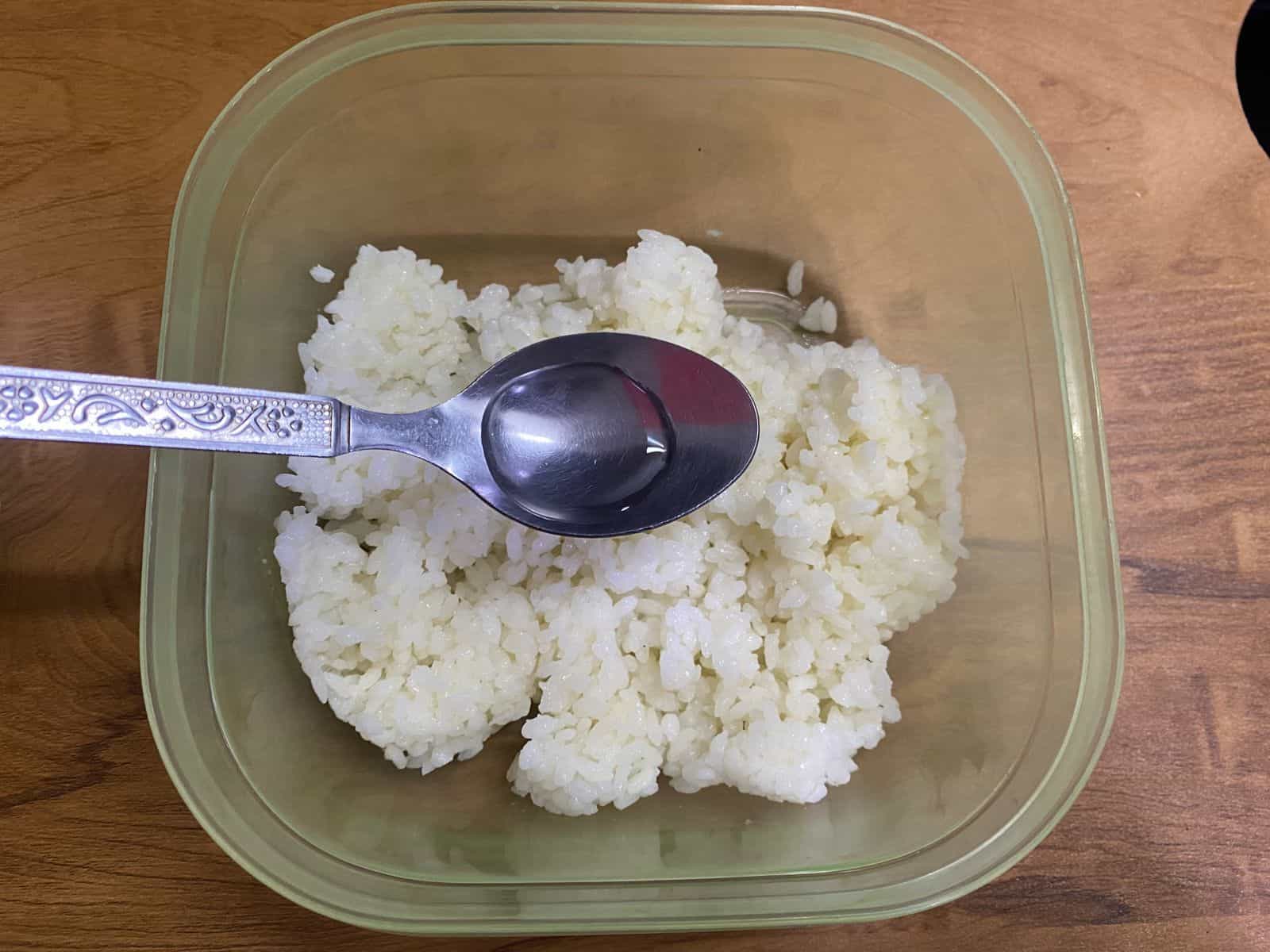 3 Methods To Store Sushi Rice And The Best Way To Reheat It – Stretch ...