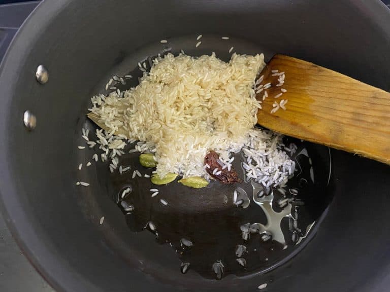 How To Toast Rice: A Simple Trick To Improve Its Taste And Texture ...