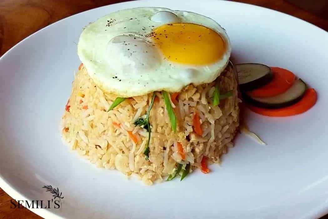 35 Ways To Enjoy Egg Fried Rice Like A Pro – Stretch Recipes