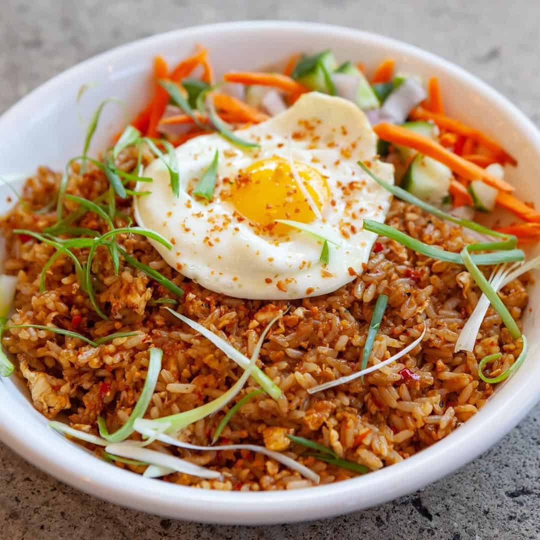 35 Ways To Enjoy Egg Fried Rice Like A Pro – Stretch Recipes