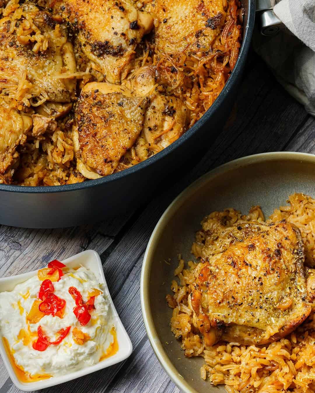 20 Easy And Delicious Cheesy Chicken And Rice Meals – Stretch Recipes