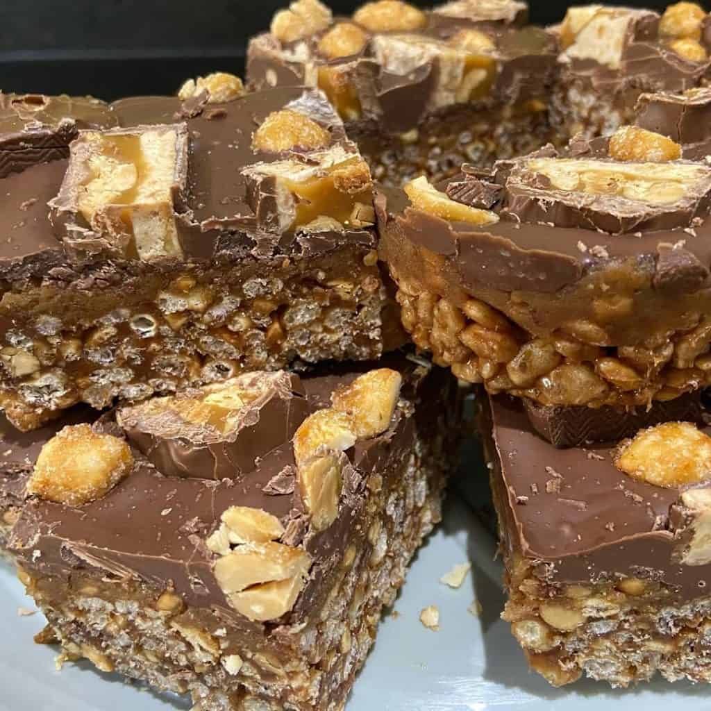 90 Ways To Get Creative With Your Rice Krispie Treats – Stretch Recipes