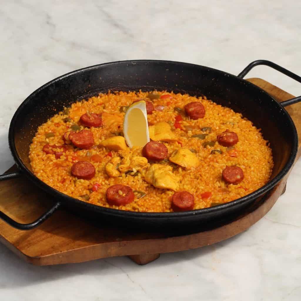 31 Paella Recipes That Bring Spanish Flavor To Your Table – Stretch Recipes