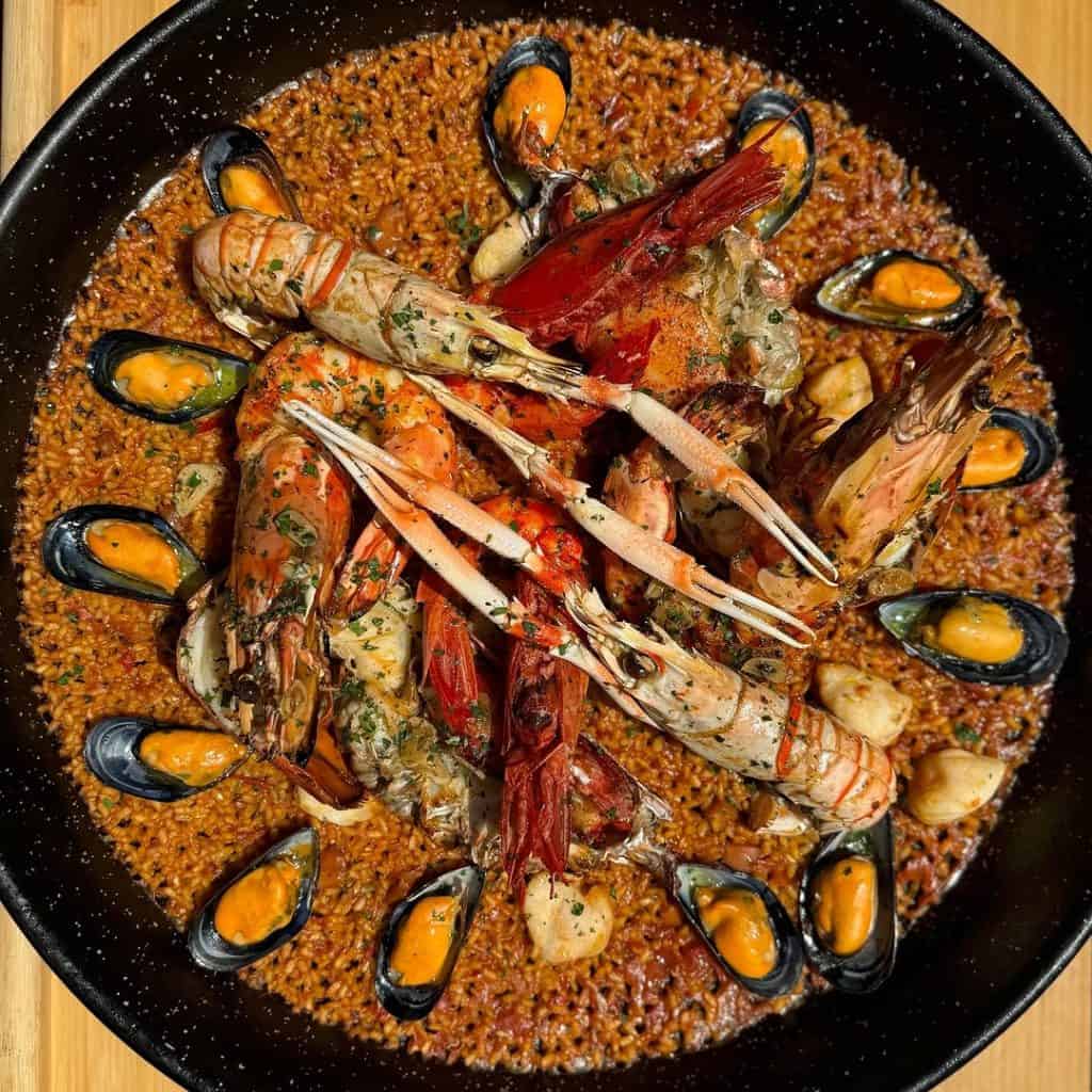 31 Paella Recipes That Bring Spanish Flavor To Your Table – Stretch Recipes