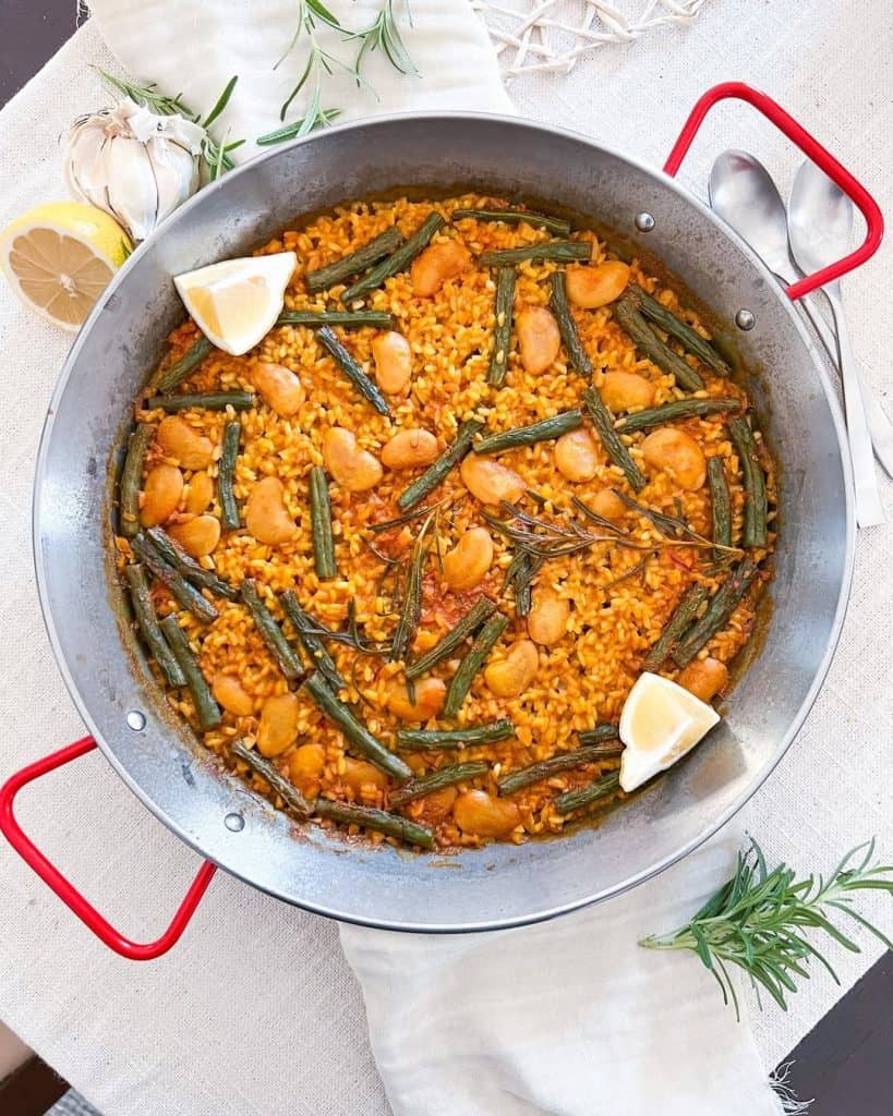 31 Paella Recipes That Bring Spanish Flavor To Your Table – Stretch Recipes