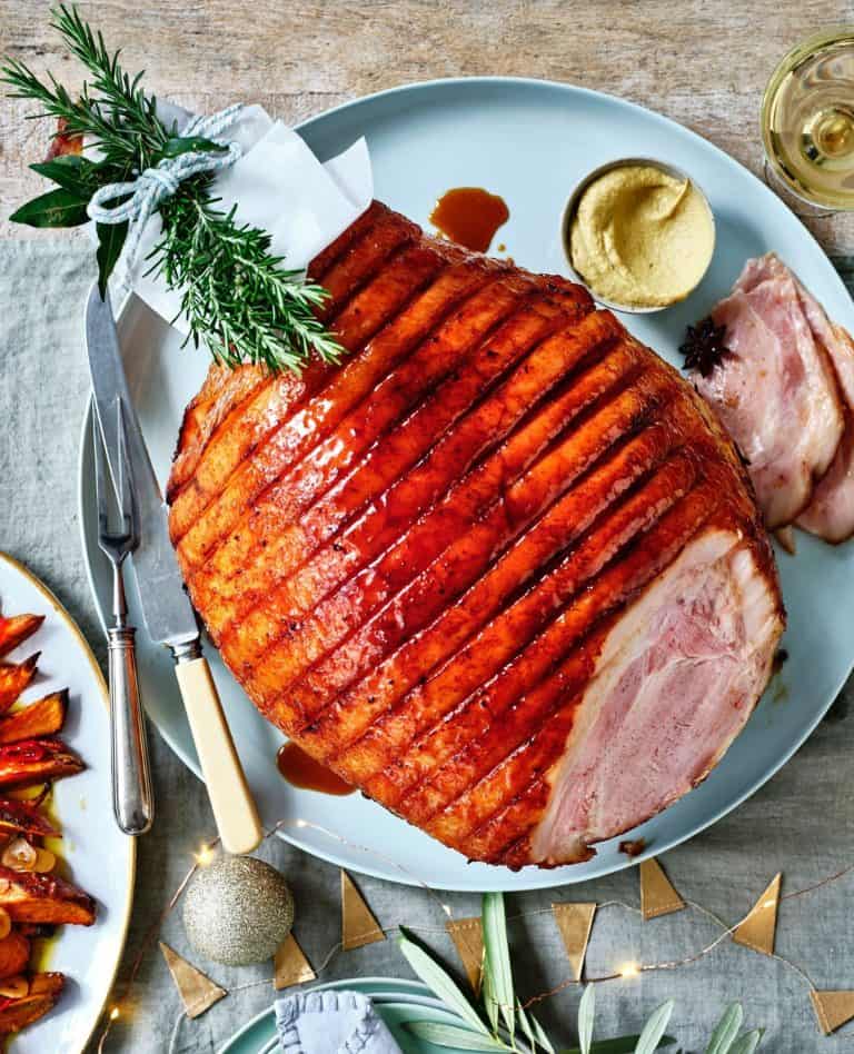 Best Homemade Honey-Baked Ham Recipe For Thanksgiving Dinner – Stretch ...
